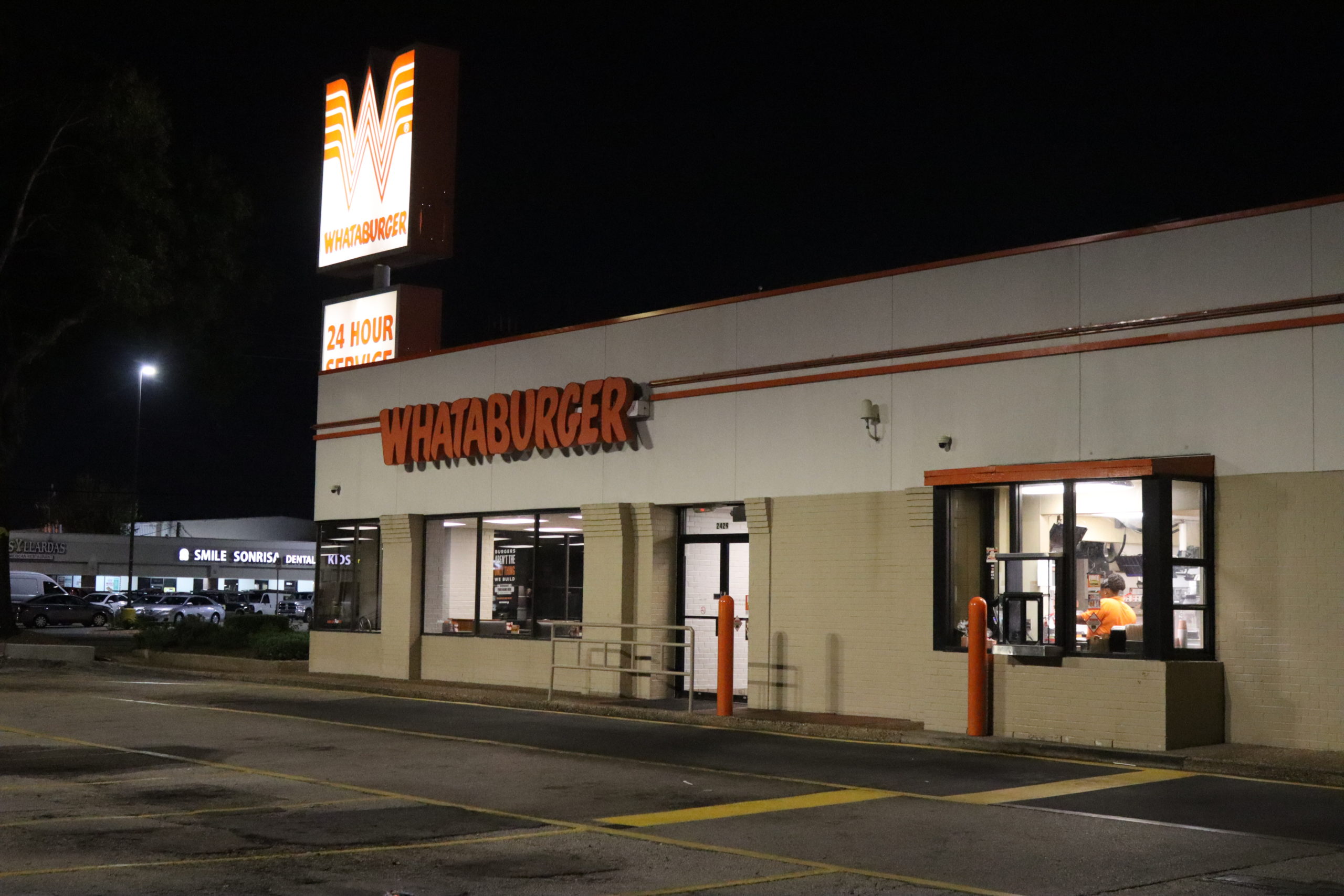 Houston man suing Whataburger over food poisoning, seeks at least $200k ...