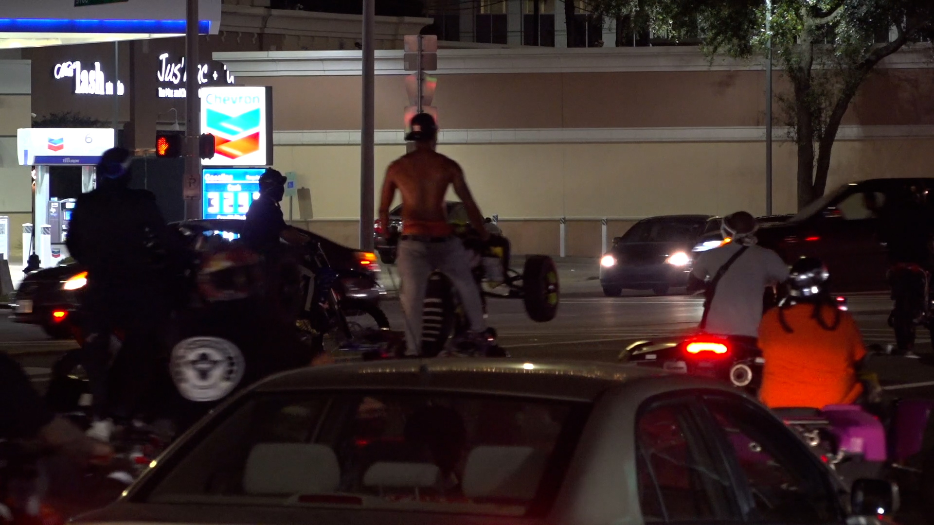 Video: 4-Wheelers and ATVs Cause Chaos on Westheimer Road - Houston ...
