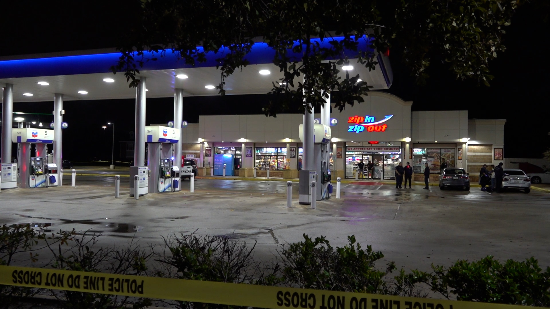 Bystander at gas station shot and killed a robbery suspect before ...
