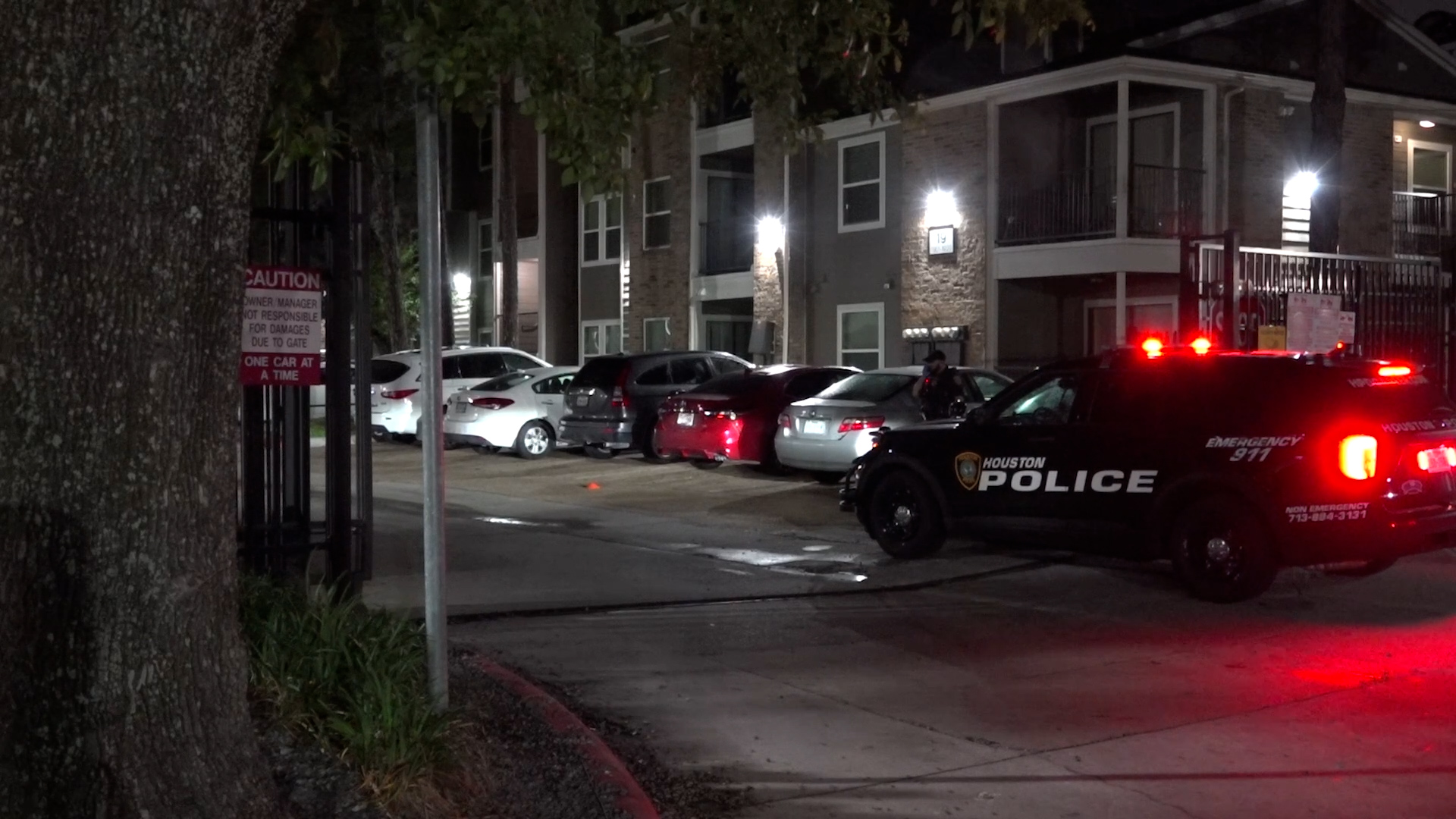 Man found shot in car after he calls 911 stating someone was following ...