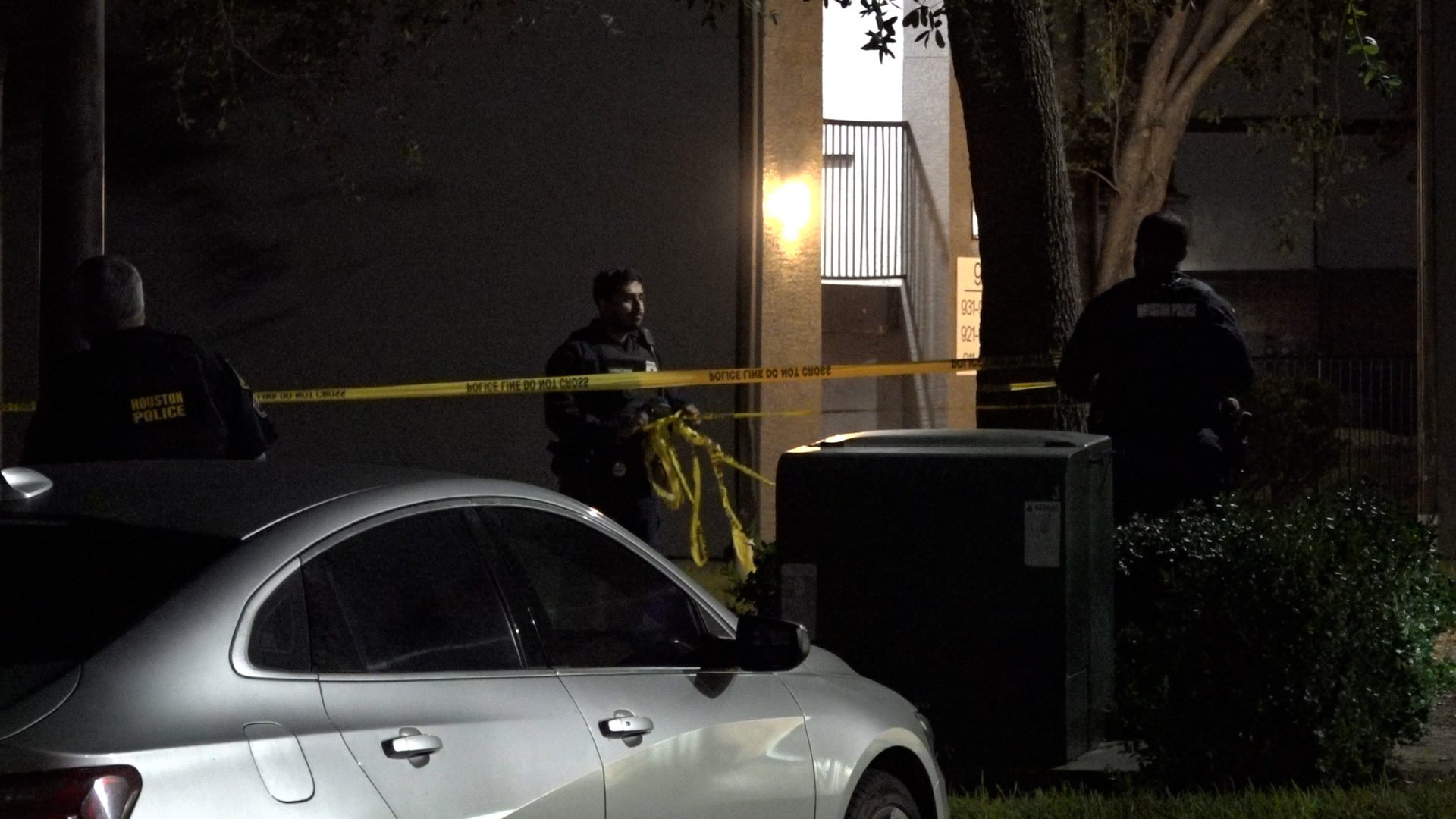 Two teens shot at The Life at Clearwood Apartment Complex - Houston ...