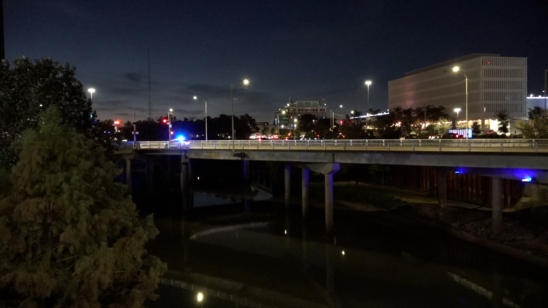 Body recovered from Buffalo Bayou in Downtown - Houston Stringer