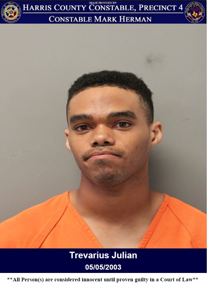 Driver arrested after fleeing through fatal crash scene in north Harris ...